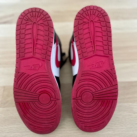 Nike | Shoes | Nike Youth Air Jordan Mid Gs Very Berry 65y | Poshmark